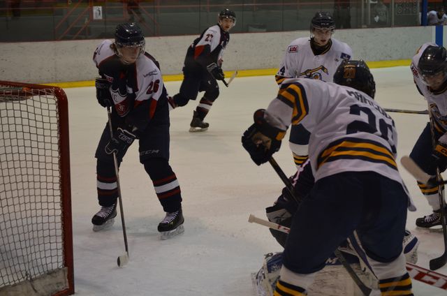 Place au duel Inouk-Collège Français - Le Granby Express