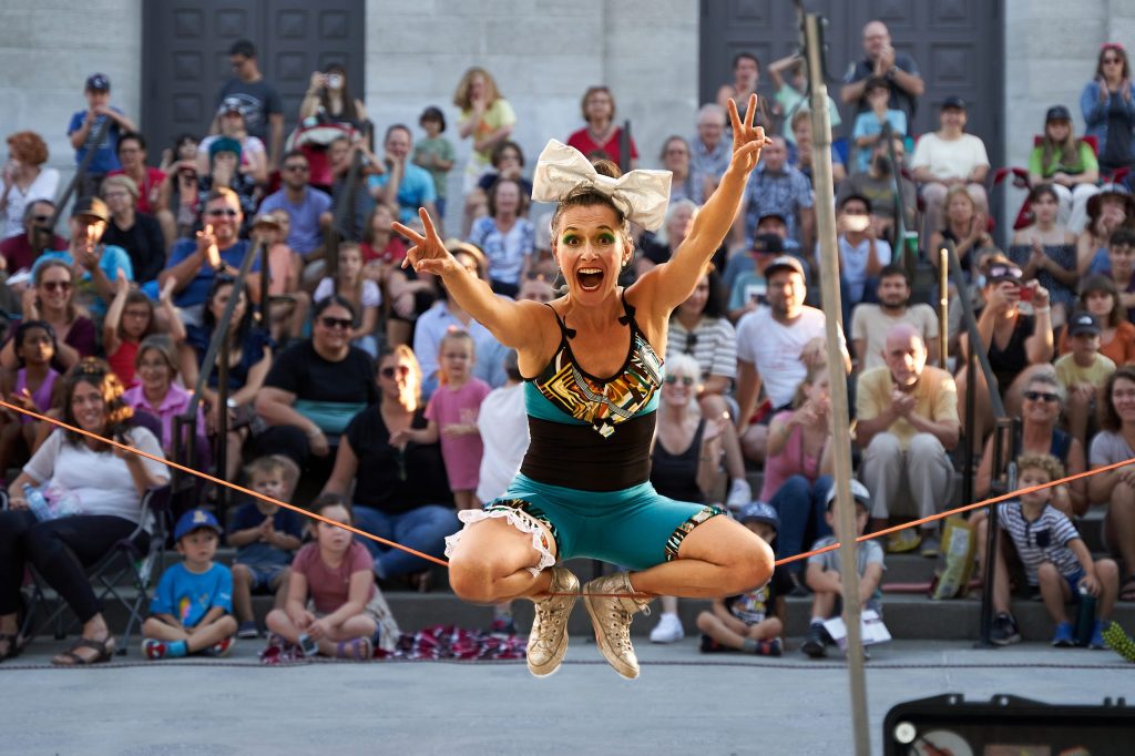 Le Loufoque tout en images - Le Granby Express