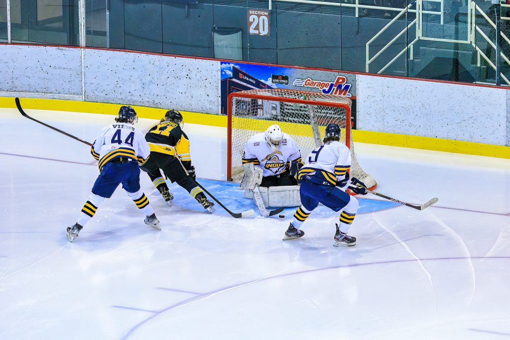 Un match à oublier pour les Inouk - Le Granby Express
