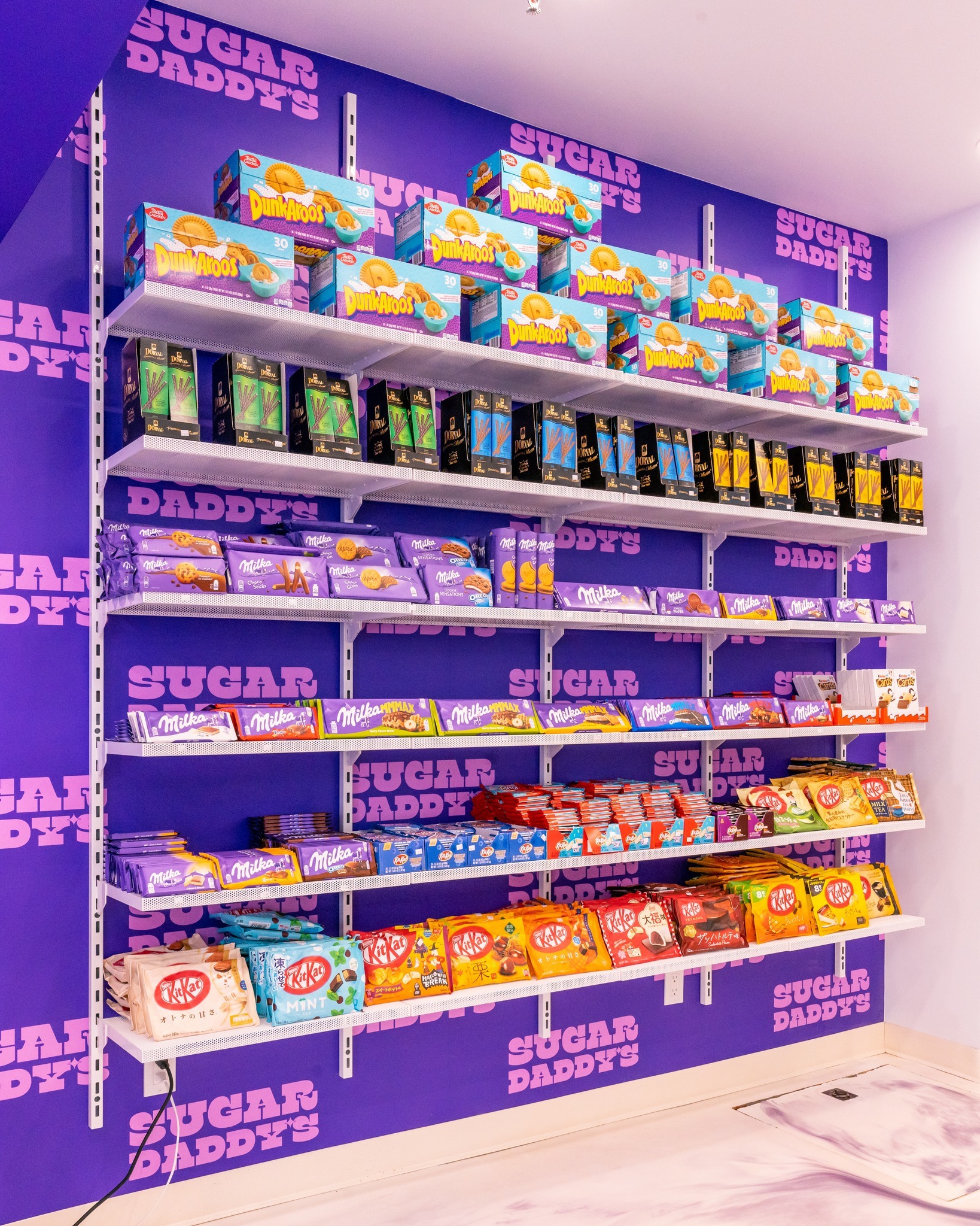 Tite Frette et Les Bonbons Sugar Daddy's à la même adresse - Le Granby ...