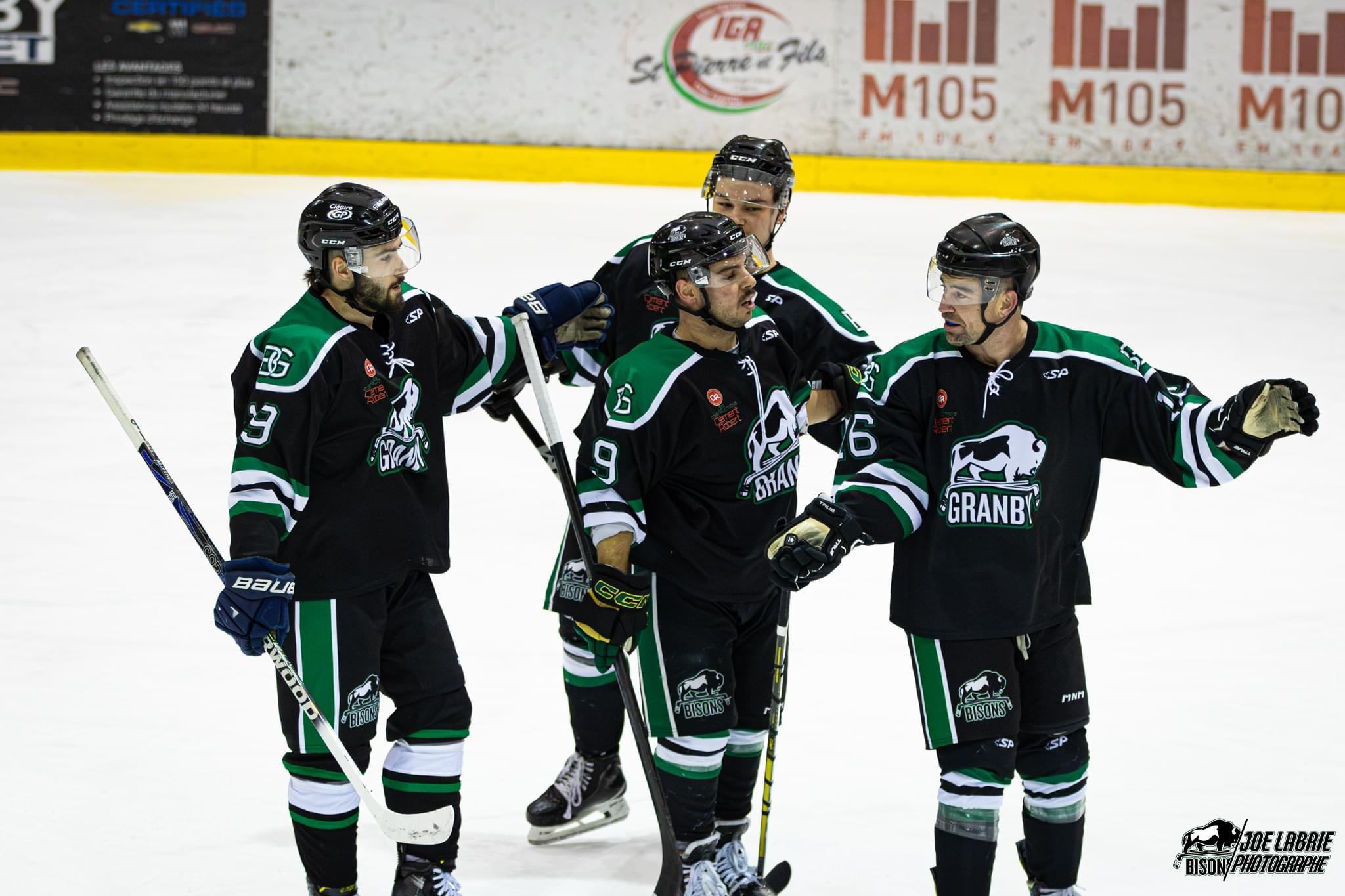 Repêchage: les Bisons bonifient leur coffre à outils - Le Granby Express