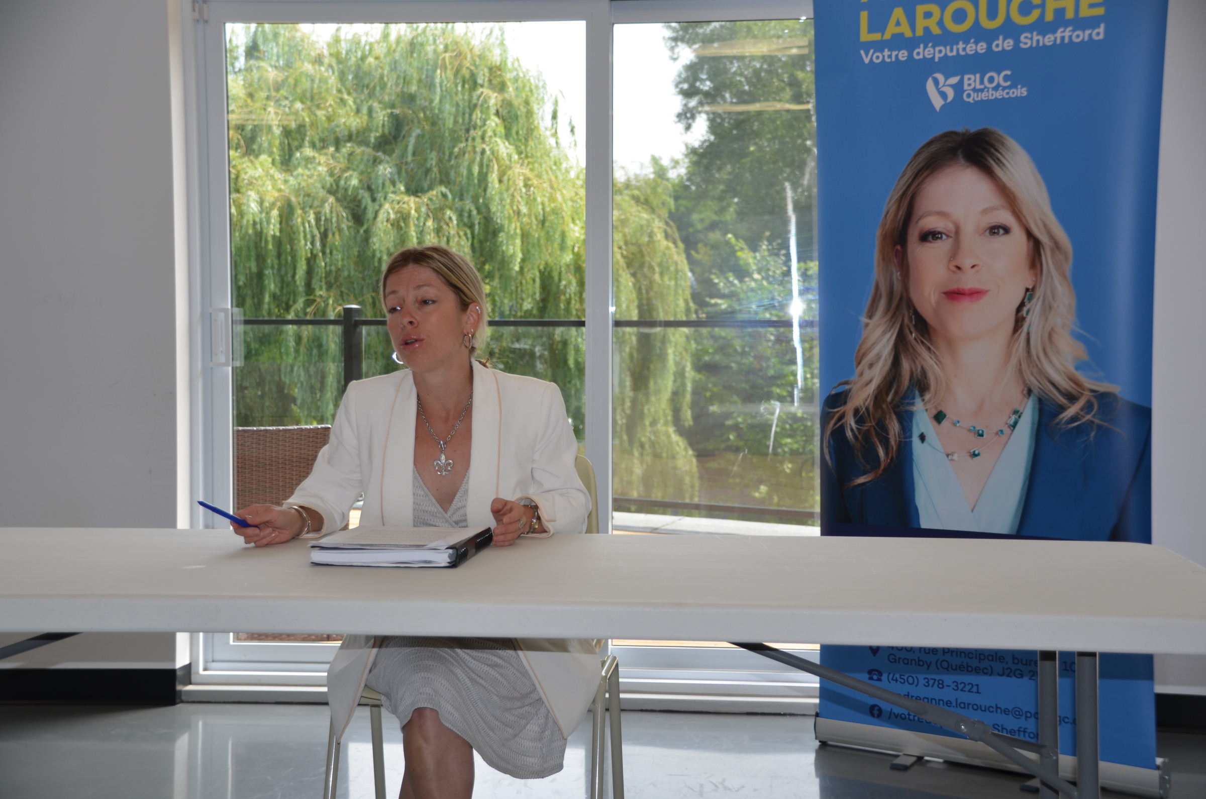 La députée Andréanne Larouche part en tournée pour les aînés - Le ...