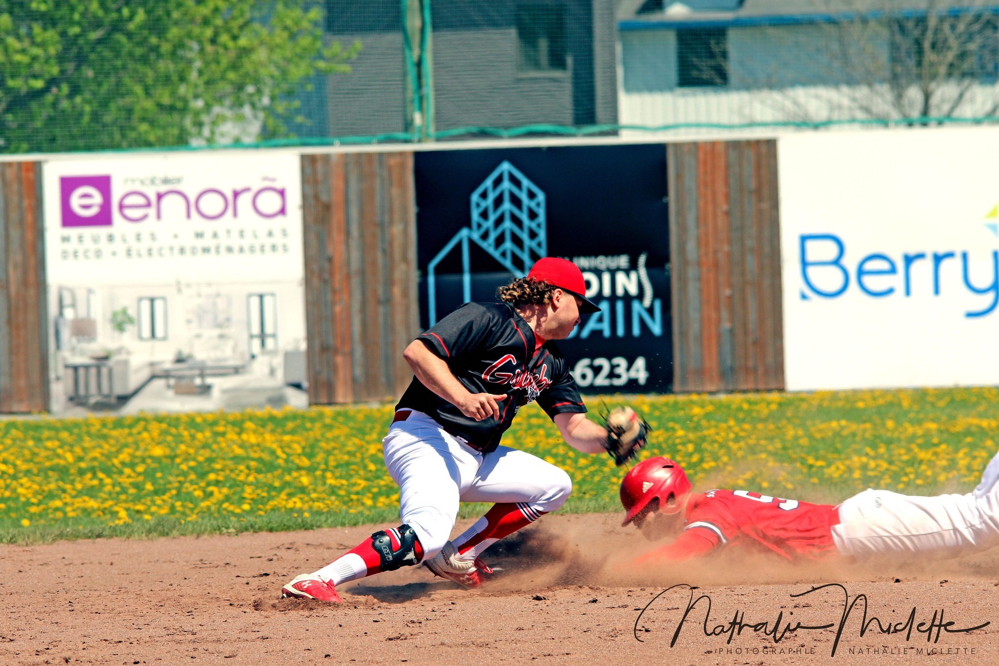 Baseball sénior: les Cardinaux doublent les Guerriers - Le Granby Express